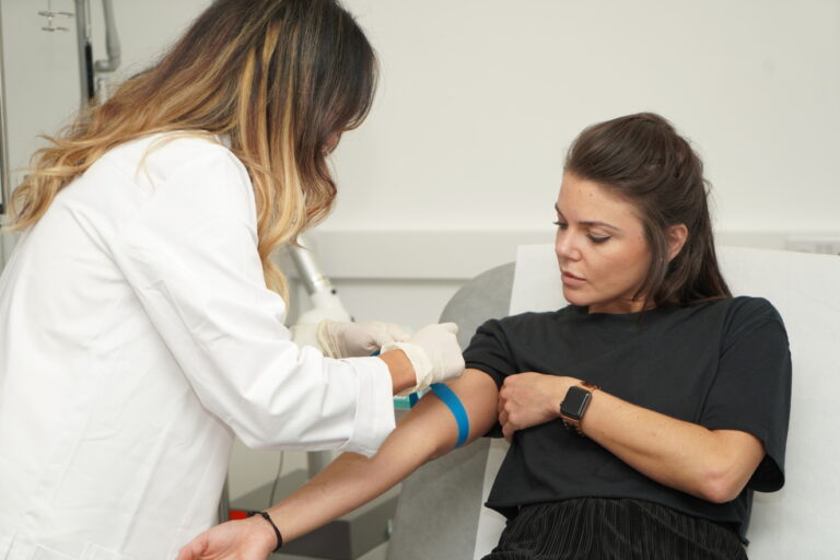 What Is EBO2 Therapy? Extracorporeal Blood Oxygenation and Ozonation | CLNQ